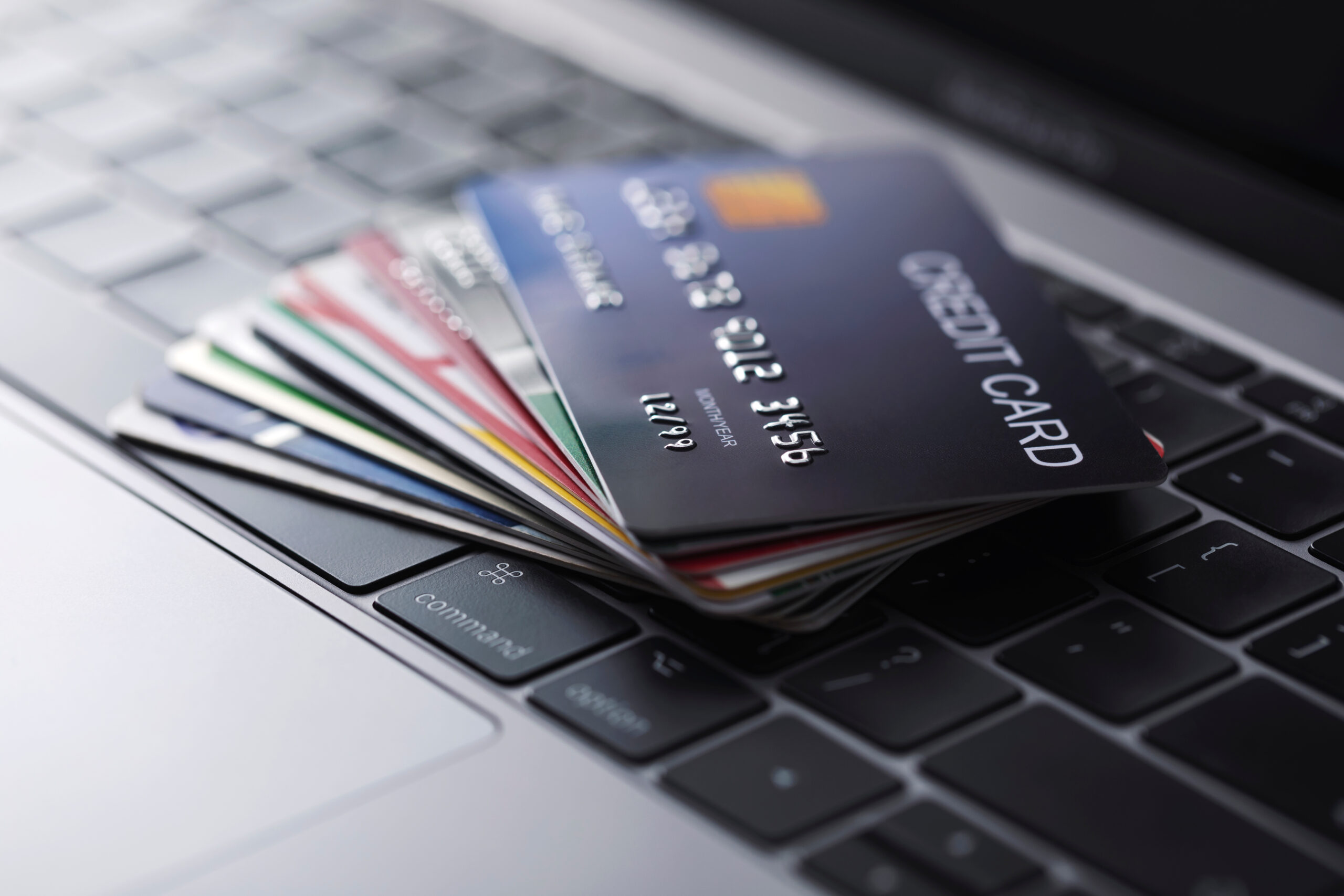 ACH vs. Credit Card Payments | Invoiced